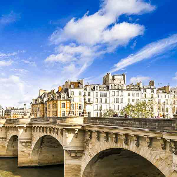 Paris Discovery Guide | Best Paris Travel Tips for Visitors